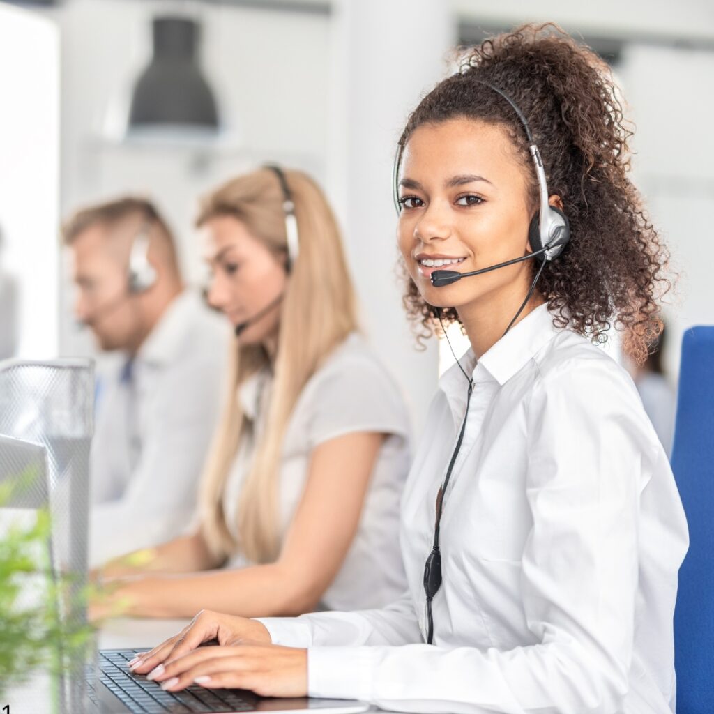 Serviço de Telefonista - At & Santos Consultoria e Serviços